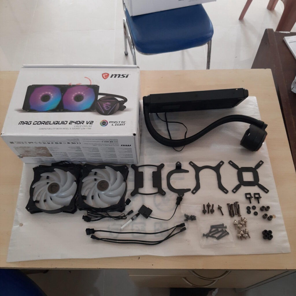 MSI MEG CoreLiquid S280 AIO CPU Cooler Customizeable LCD Display - Teknody